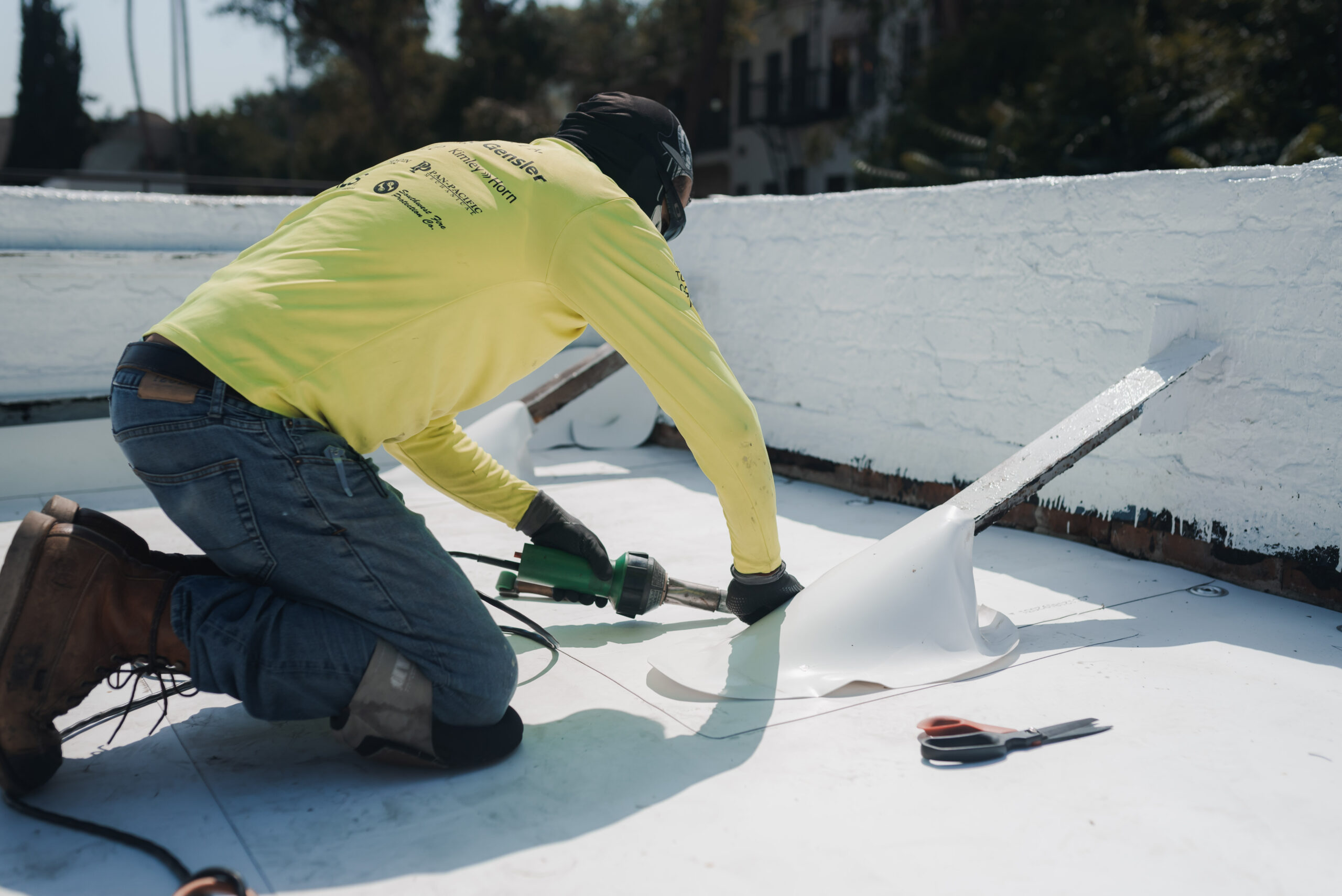 Commercial Roofer Los Angeles, CA - Roof Repair Specialist